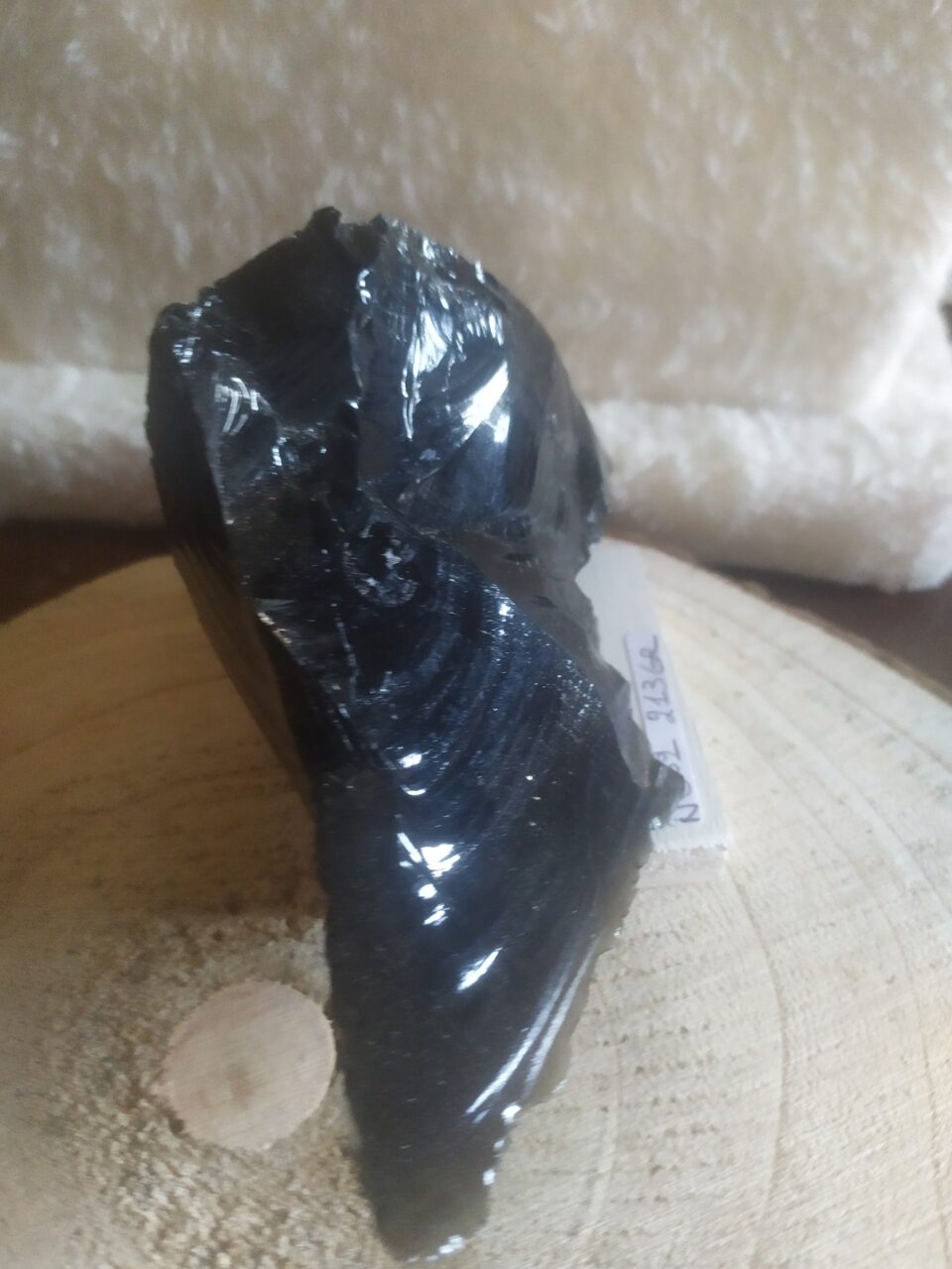 Black obsidian Crystal , physical and chemical characteristcs ...